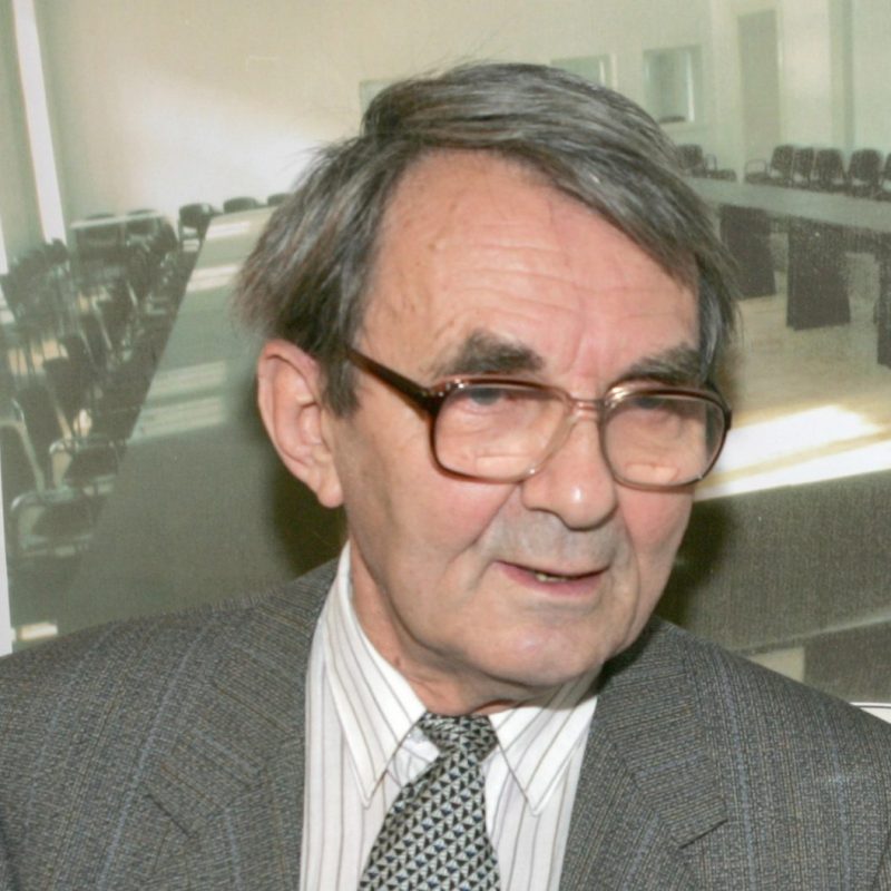 Memorialul Victimelor Comunismului şi al Rezistenţei - Memorialul ...